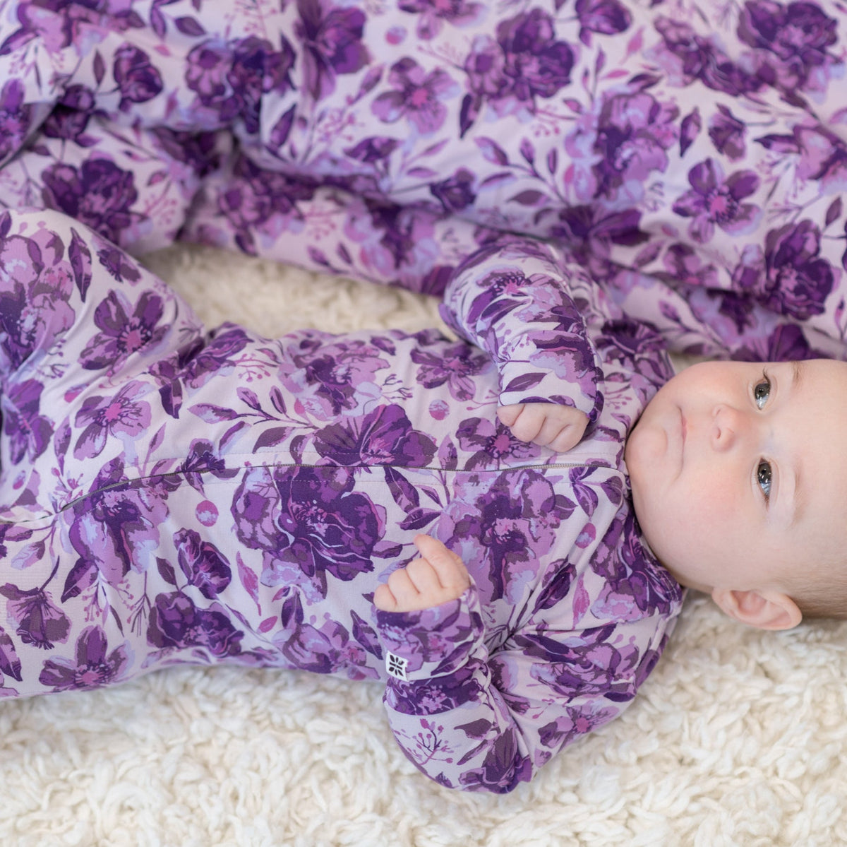 Amelia Bedelia Big Kid Cloud Blanket – SophiasStyle.com