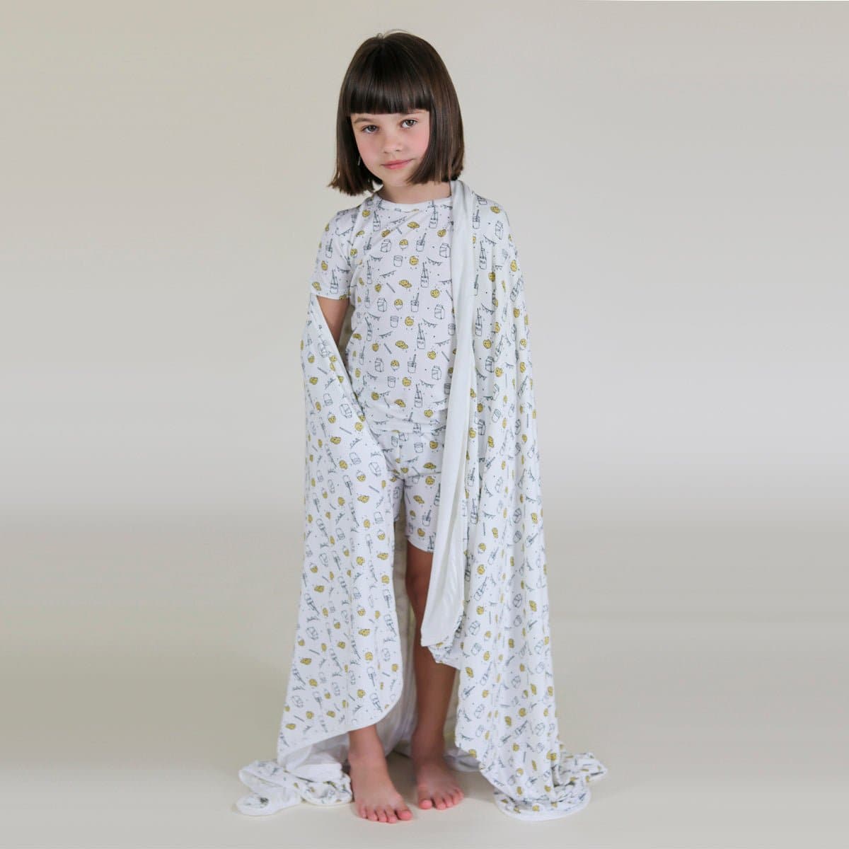 Milk & Cookies Original Bamboo Kids Pajama Short Set – SophiasStyle.com